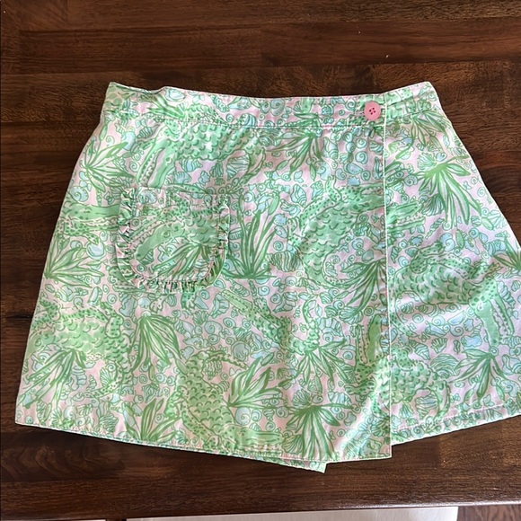 Lilly Pulitzer | Bottoms | Lilly Pulitzer Green And Pink Girls Skort ...